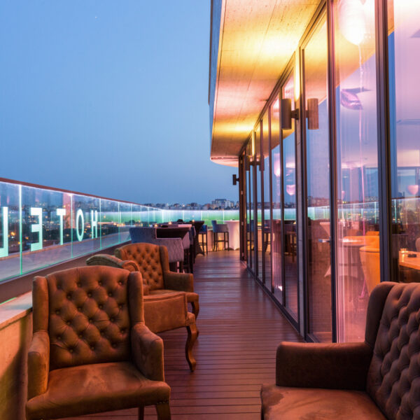 20 Best Singles Bars in Philadelphia - Social Primer