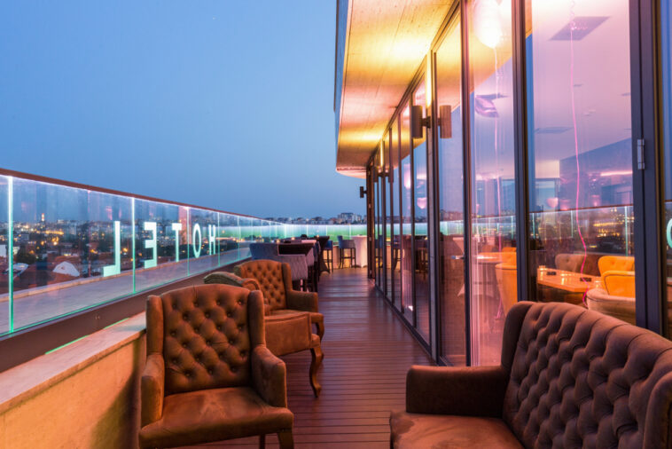 15 Best Hotel Lobby Bars in Philadelphia - Social Primer